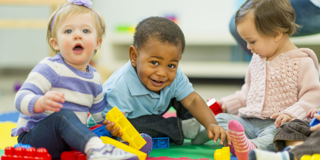 EarlyON Child & Family Centres | Lumenus | Programs & Services